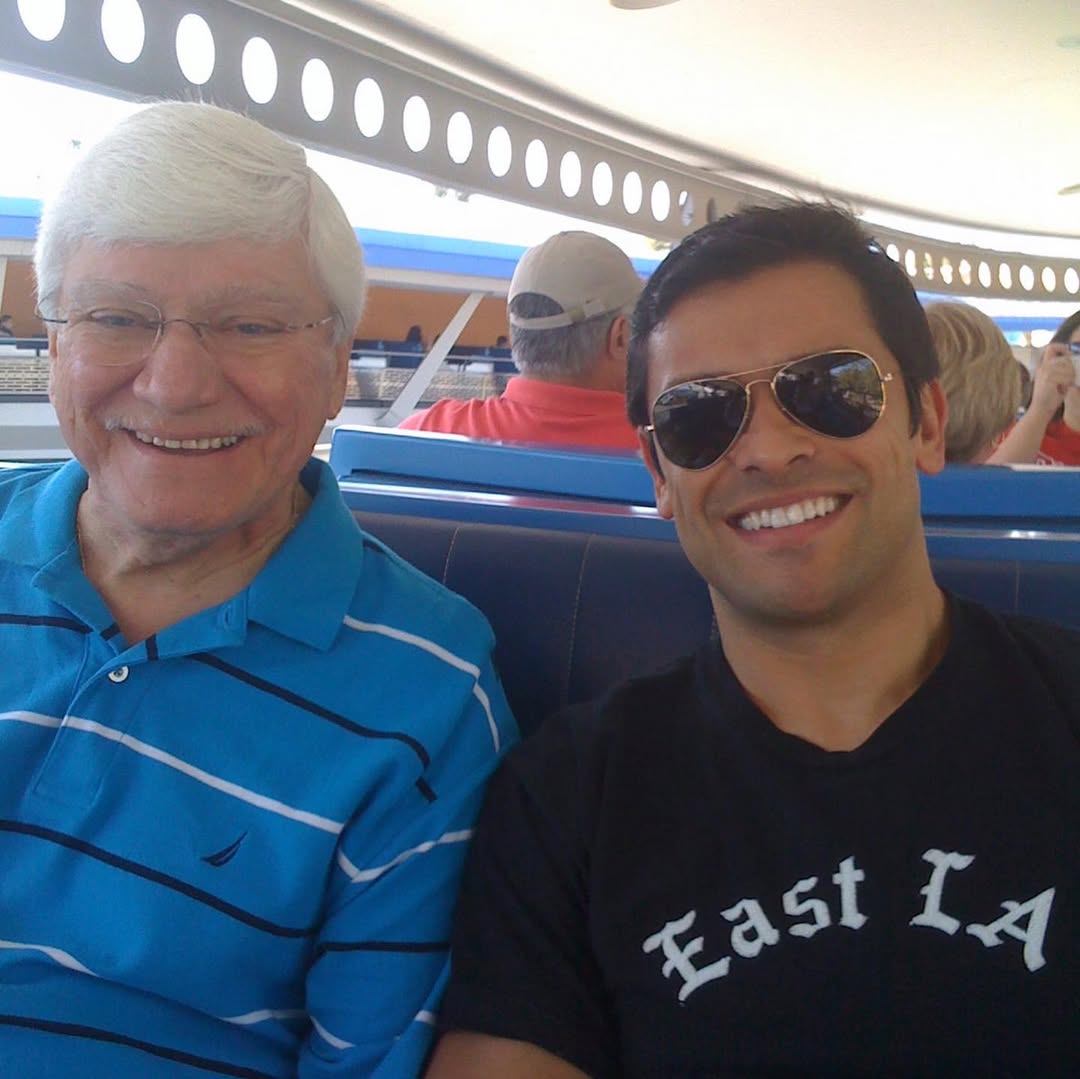 Kelly Ripa Tells Her Father To “Protect” Mark Consuelos: “It Always ...