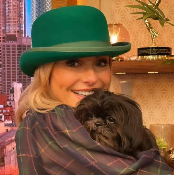 Kelly Ripa & Mark Consuelos’s Dog Lena: Breed, Age, and More – Daily News