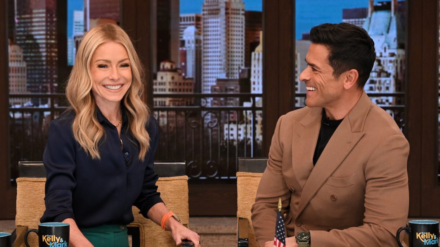 Kelly Ripa Returns to ‘Live With Kelly and Mark’ After Week-Long ...